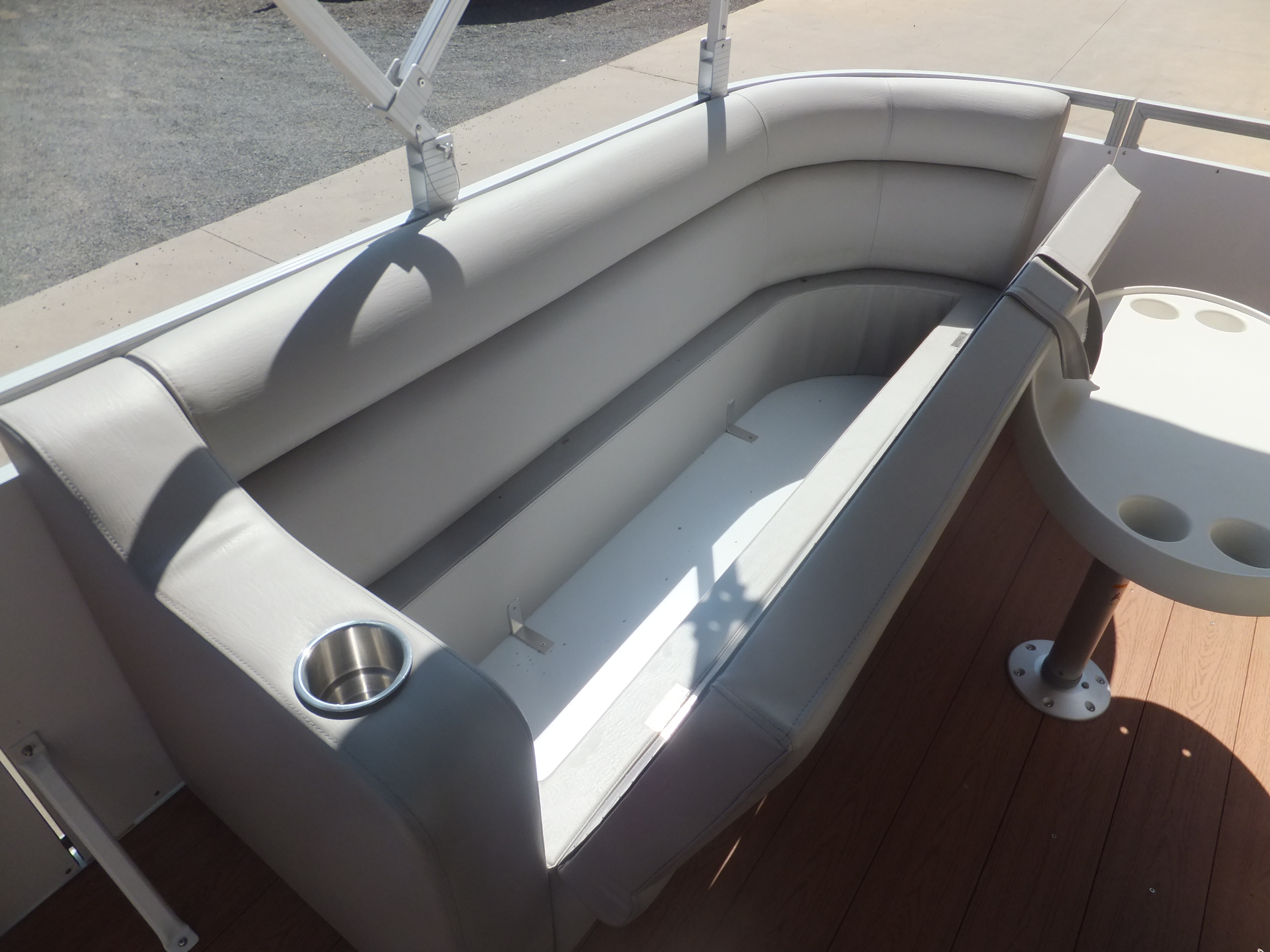 GR Pontoon Tri Hull 2020 019 - Boats And More | Shepparton & Echuca