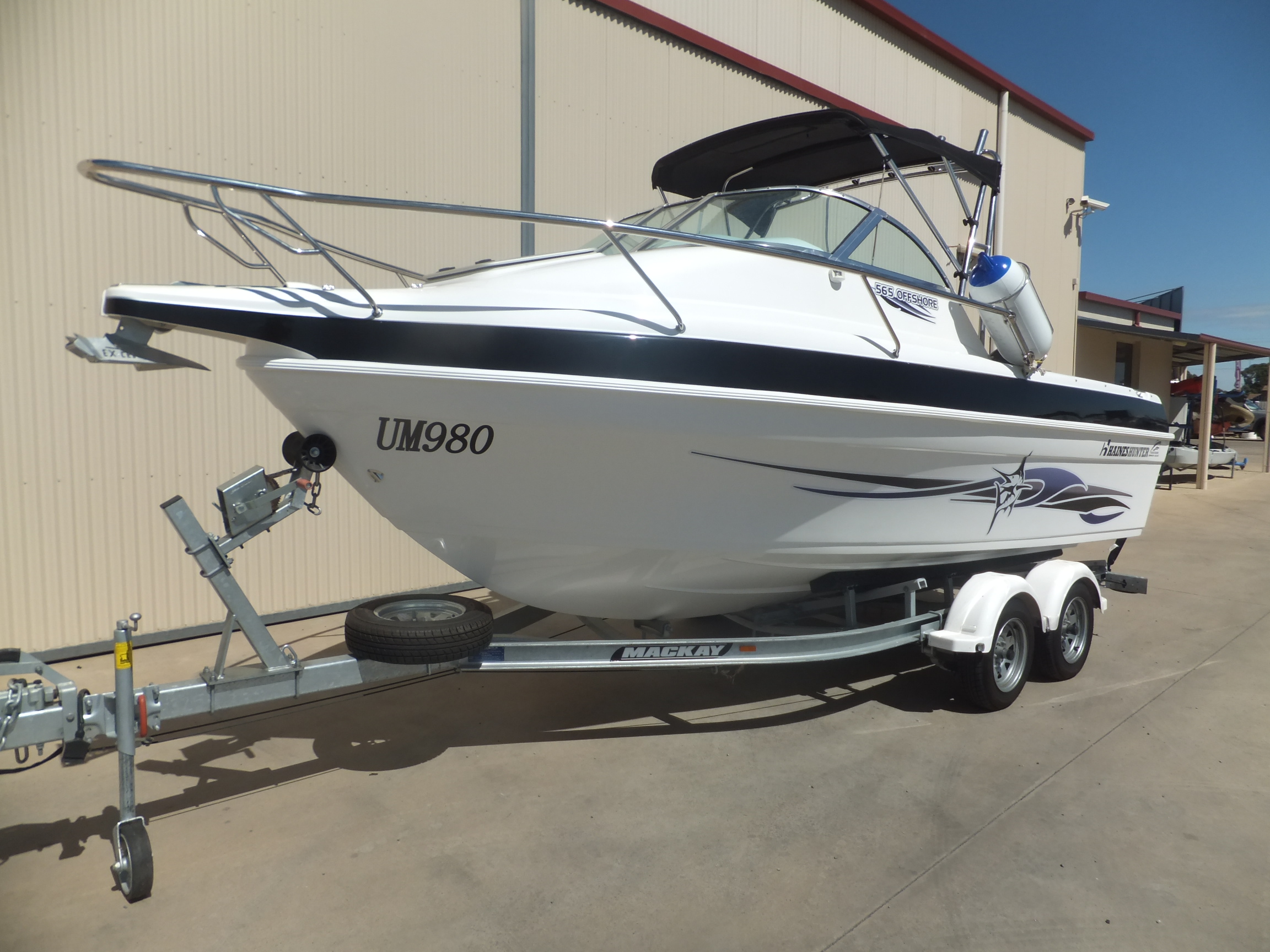 Haines Hunter 565 Ex MURRAY 003 - Boats And More | Shepparton & Echuca