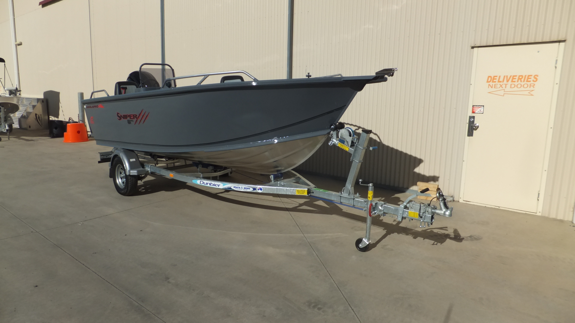 Sniper 484 Mercury 75HP 4 Stroke 002 - Boats And More | Shepparton & Echuca